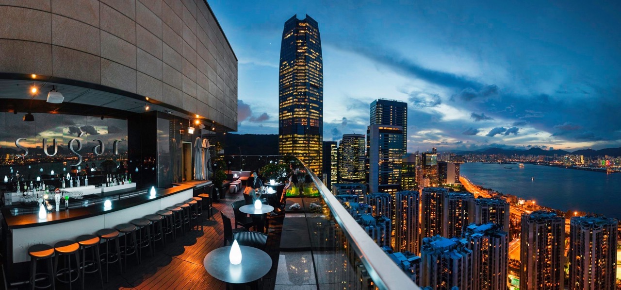 15 Best Rooftop Bars in Hong Kong: 2024 Sky-High Nightlife Guide - Flow