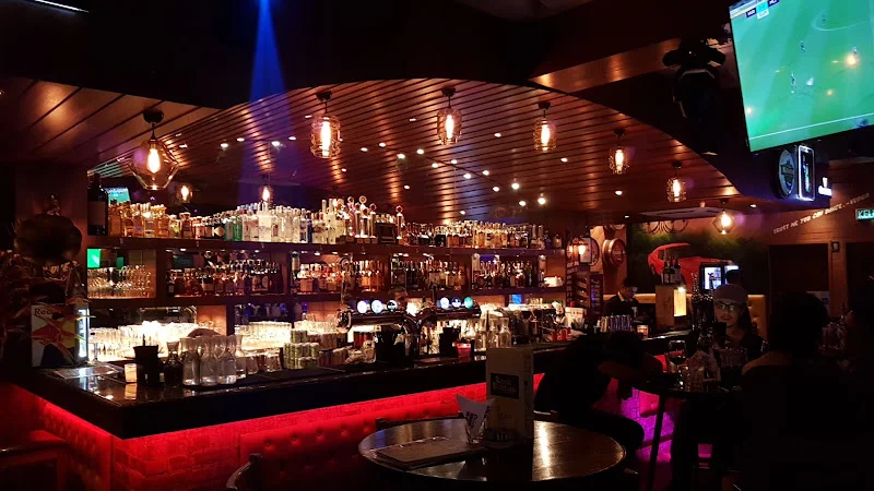 10 Best Bars in Bangsar [2024]: Nightlife Guide to Locals' Favourite ...